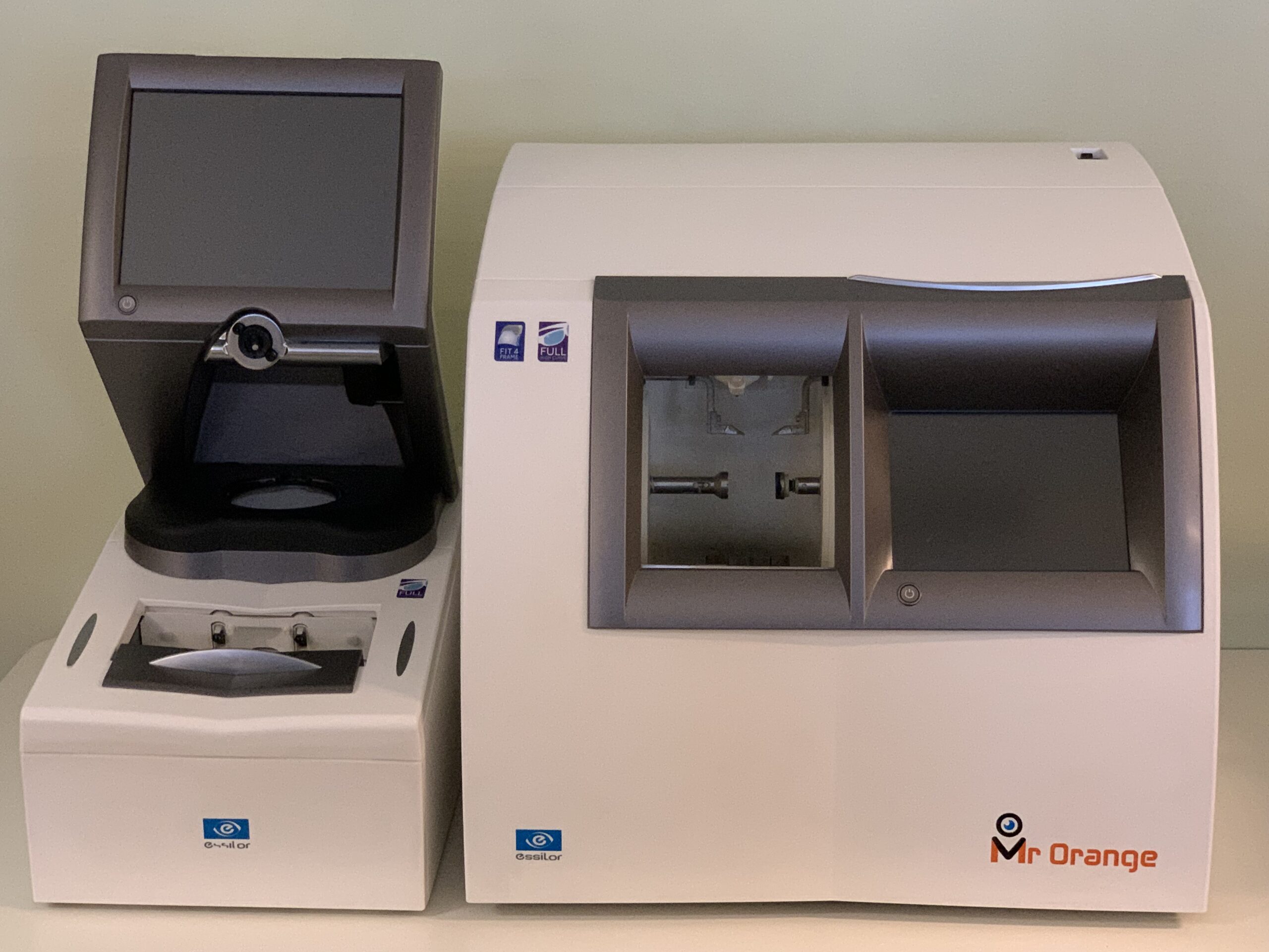 Essilor Mr.Orange Lens edger and Tracer - Optik Mash