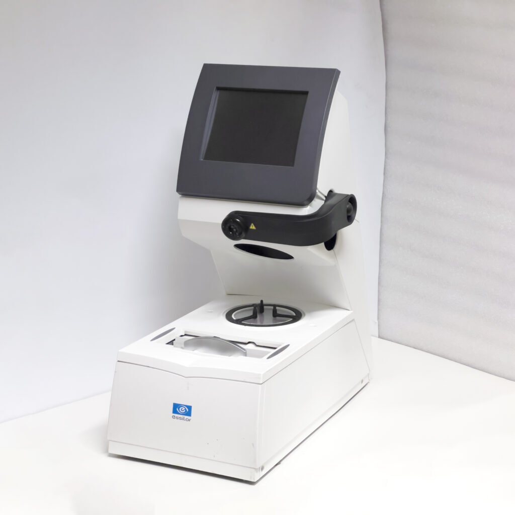 Essilor Neksia Tracer – Optik Mash